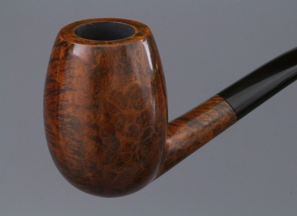 W.Ø Larsen handmade pipe #37 - New Old Stock - Amsterdam Pipe Shop